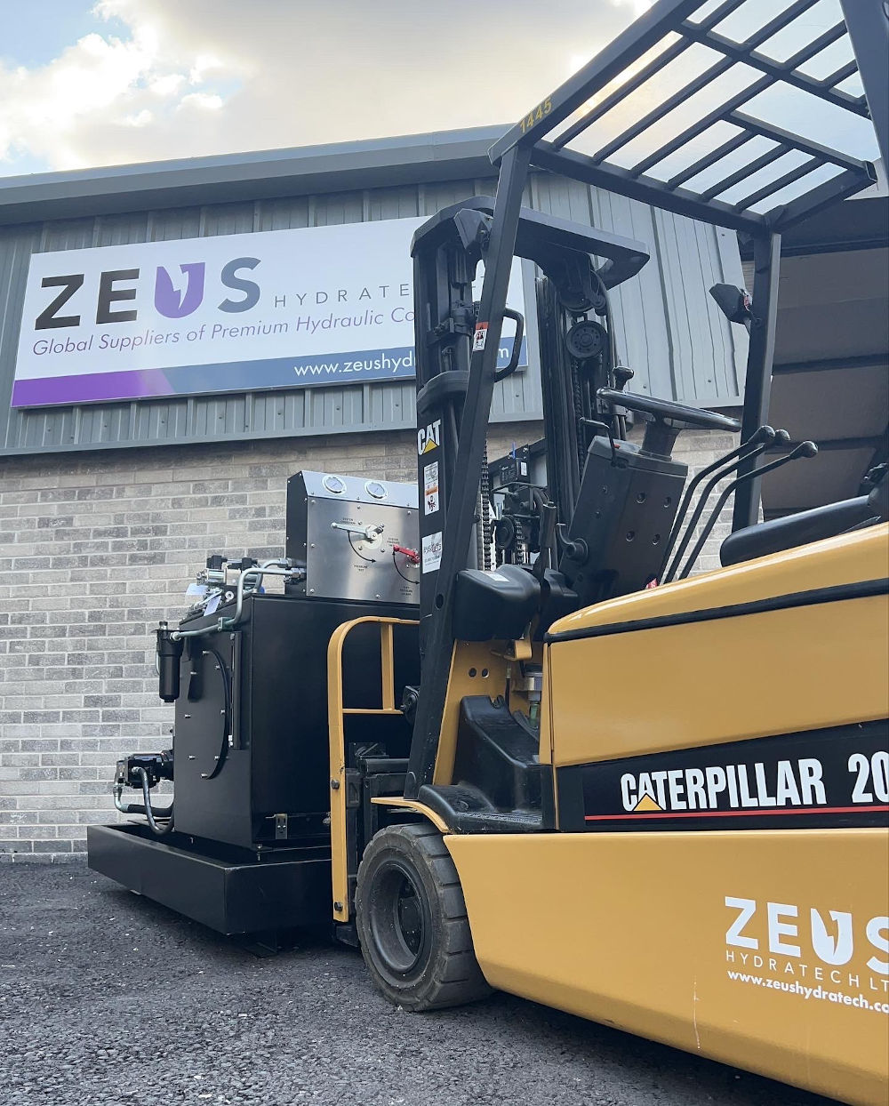 Zeus Hydratech - Leading Hydraulic Manufacturer in Bristol | Zeus Hydratech